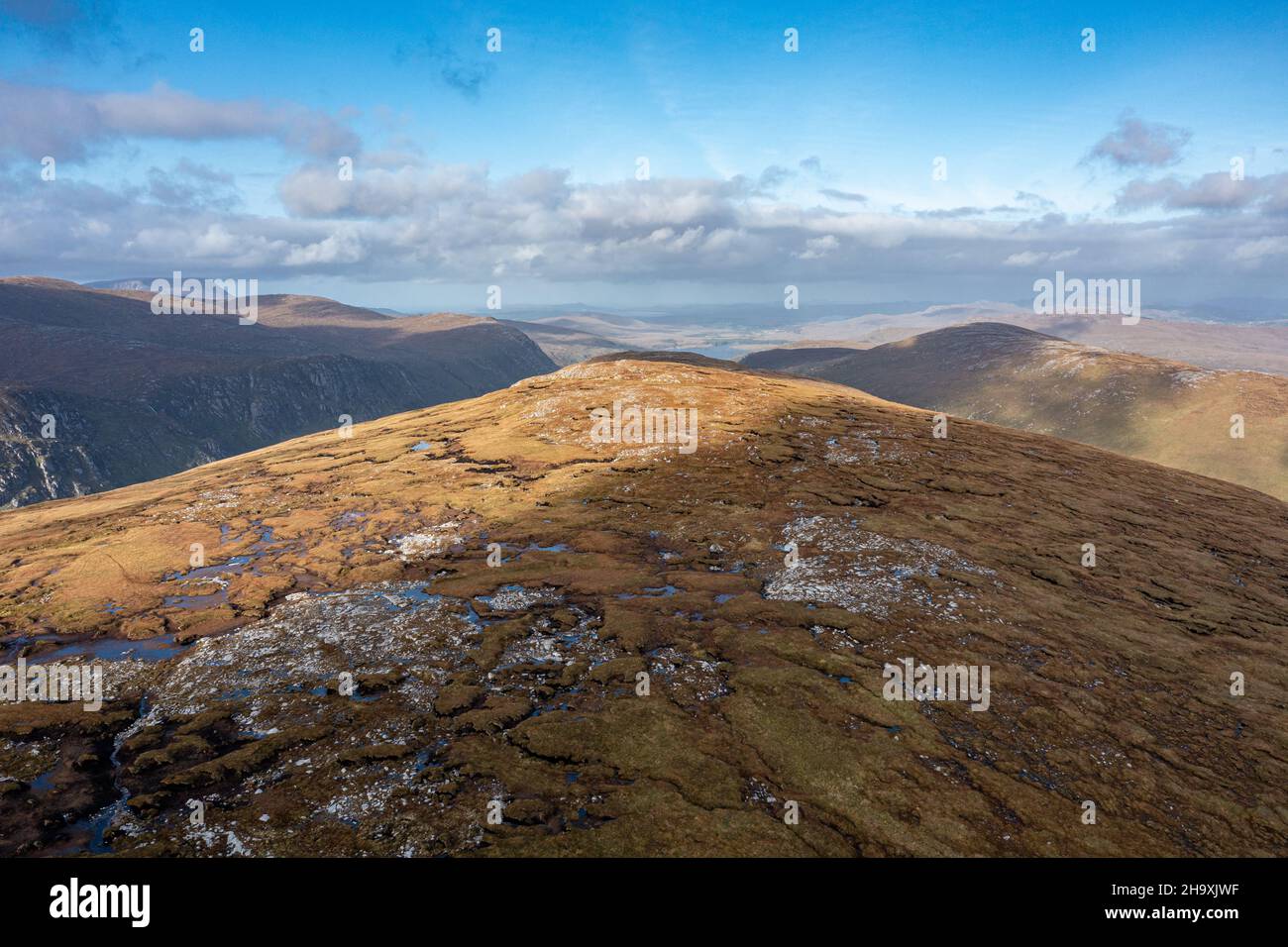 Beautiful farscallop mountain in derryveaghs hi-res stock photography ...