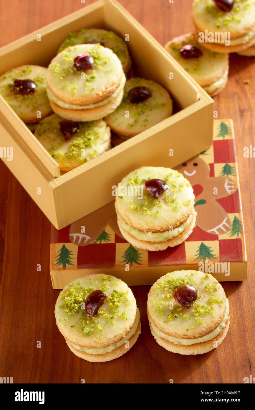 Mozart turrets (shortbread cookies with pistachio cream, icing and ...