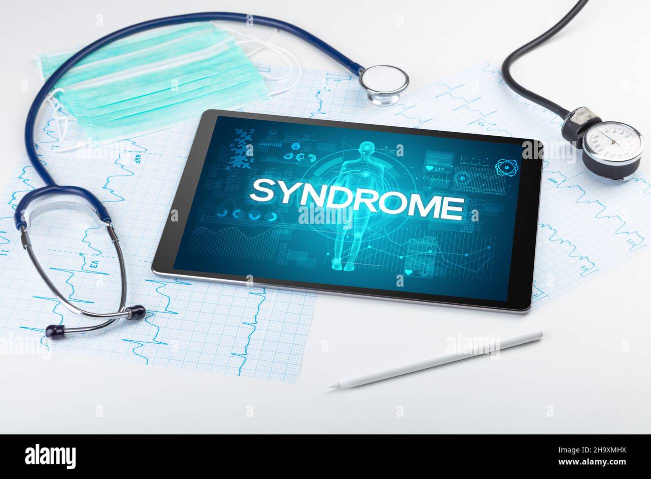 Tablet pc and doctor tools Stock Photo - Alamy