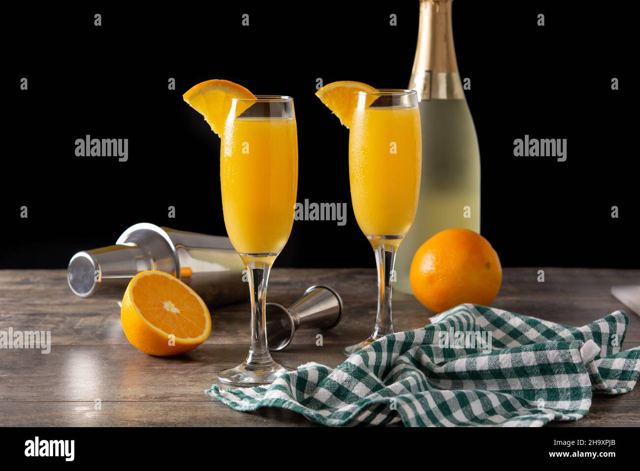 Mimosa and orange hi-res stock photography and images - Alamy