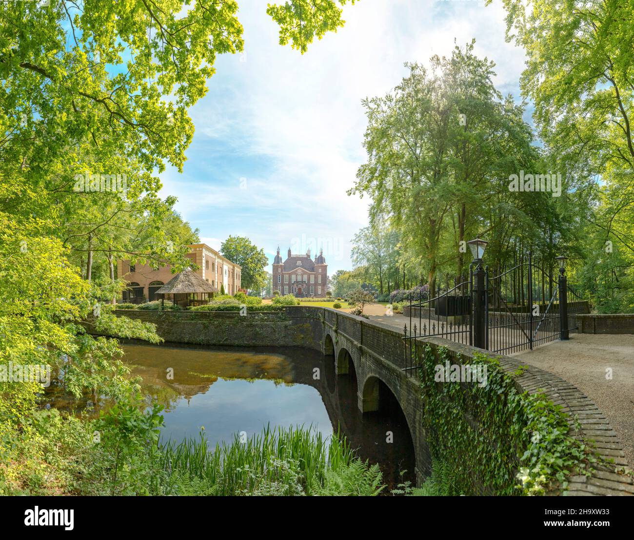 Biljoen hi-res stock photography and images - Alamy
