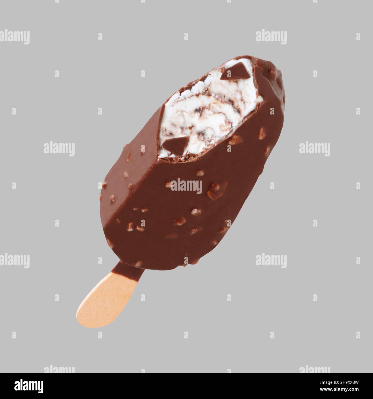 Ice cream lolly chocolate magnum hi-res stock photography and images ...