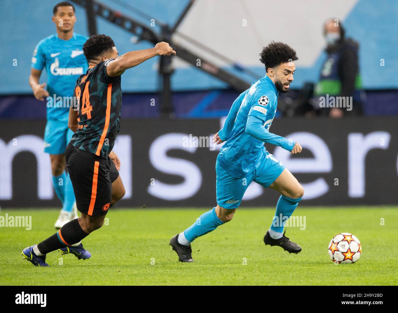 SAINT PETERSBURG, RUSSIA - DECEMBER 08: Claudinho of Zenit St ...