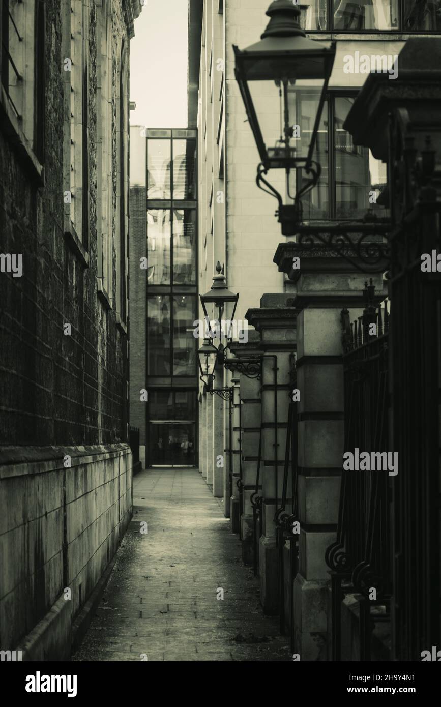 Street passage, City of London, London, England, UK Stock Photo - Alamy