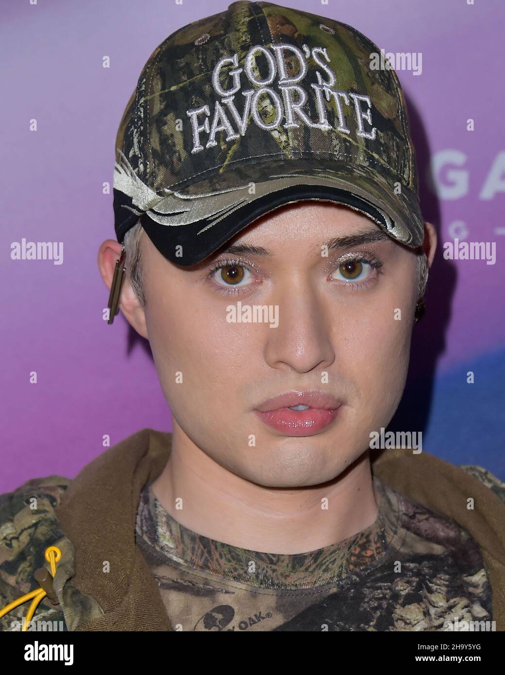 LOS ANGELES, CALIFORNIA, USA - DECEMBER 08: Chester Lockhart arrives at ...