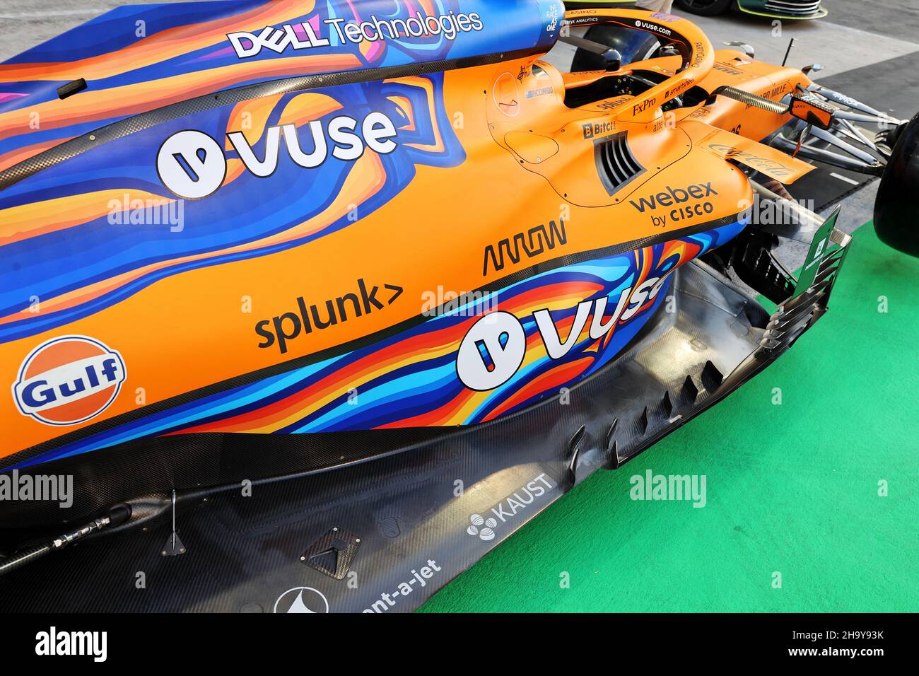 Abu Dhabi, Abu Dhabi. 09th Dec, 2021. McLaren MCL35M - one-off livery. 09.12.2021. Formula 1 ...