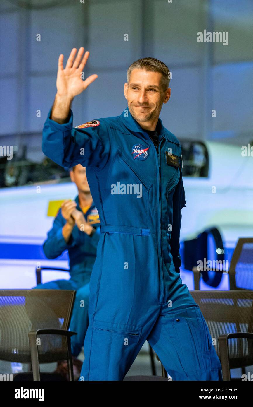 Luke 10 hi-res stock photography and images - Alamy