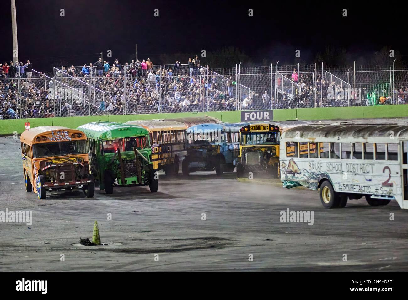 38 Lap Enduro. Motorcycles. Monster Truck. Van Derby. Burnout. Skid-car ...