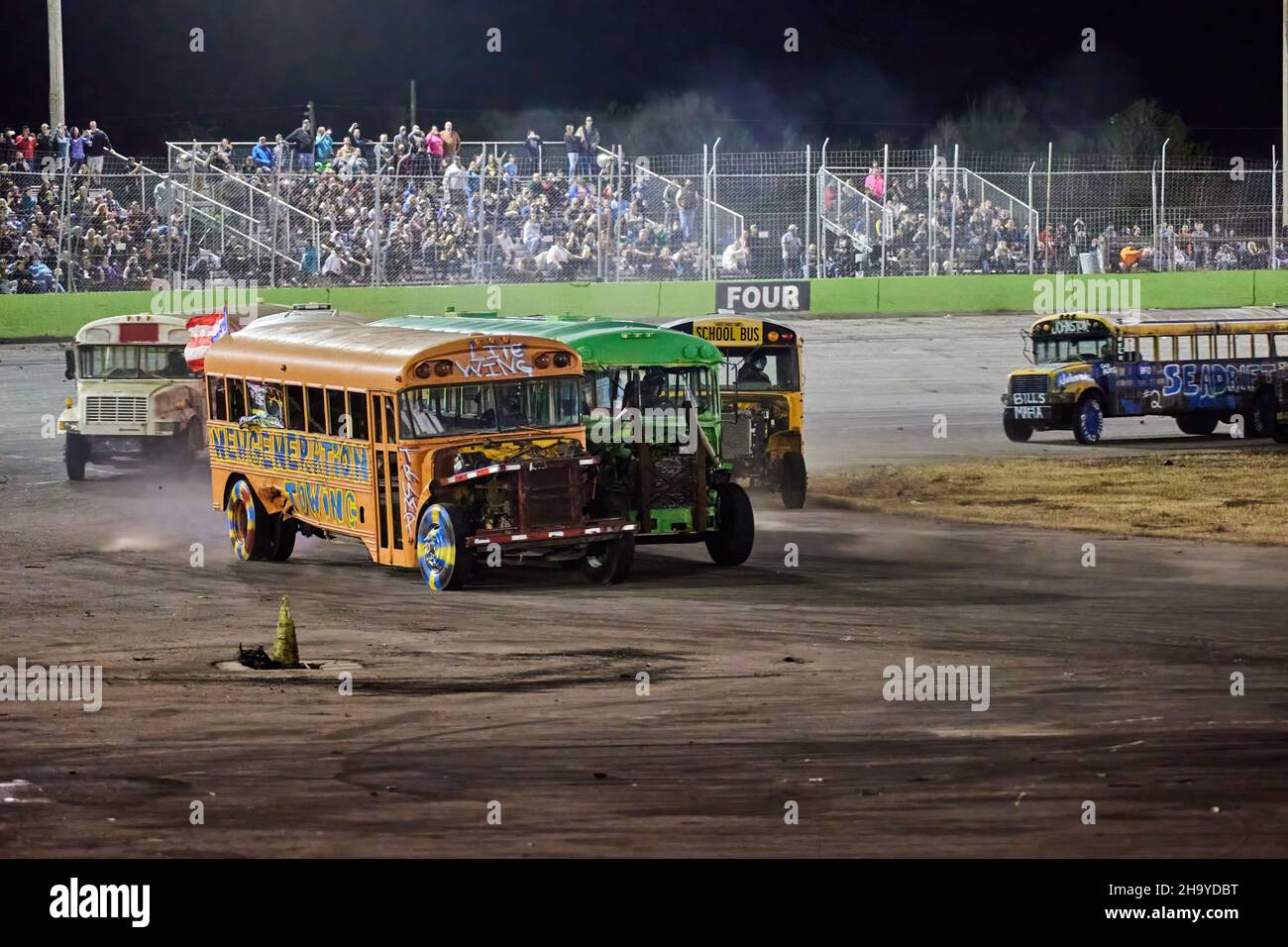 38 Lap Enduro. Motorcycles. Monster Truck. Van Derby. Burnout. Skid-car ...