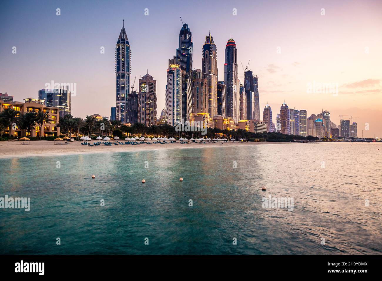Warm sunset at the Jetty Lounge, Dubai Marina, United Arab Emirates ...