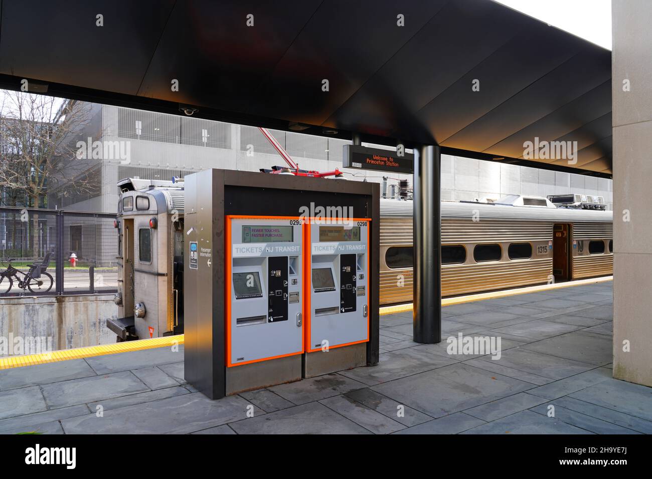 Princeton dinky hi-res stock photography and images - Alamy