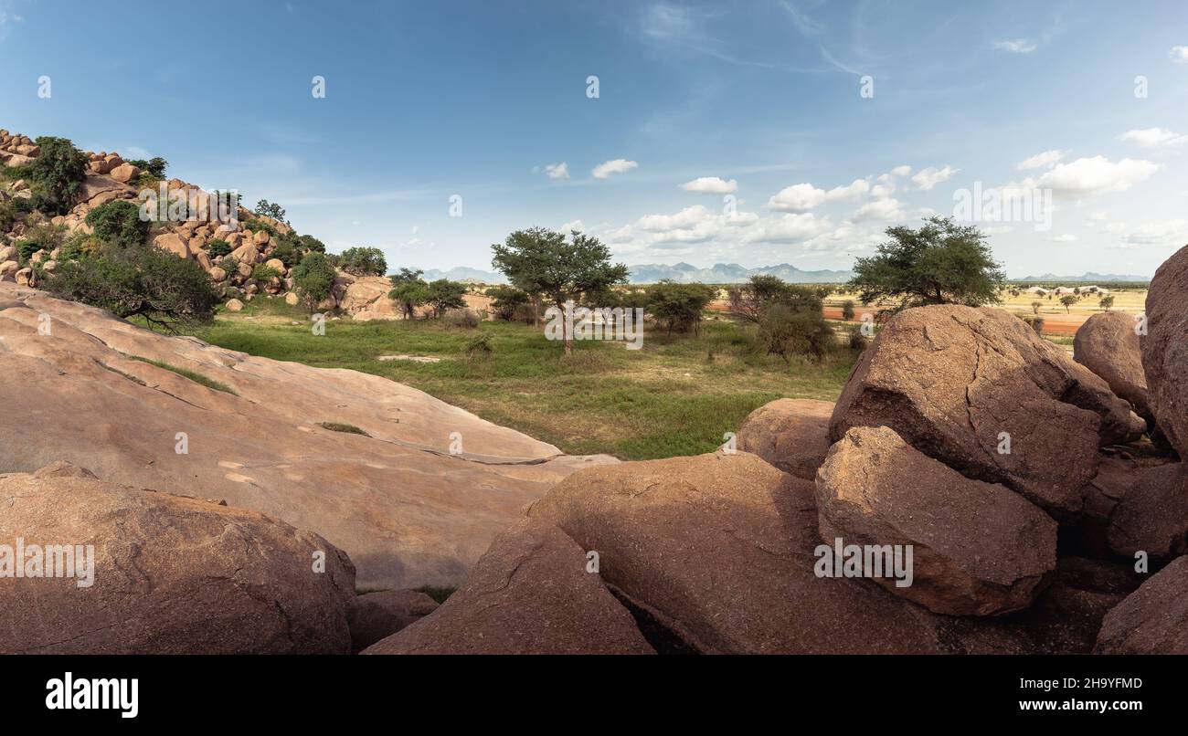 Queen of the Guera, the shape of a lying woman drawn by the mountain ...