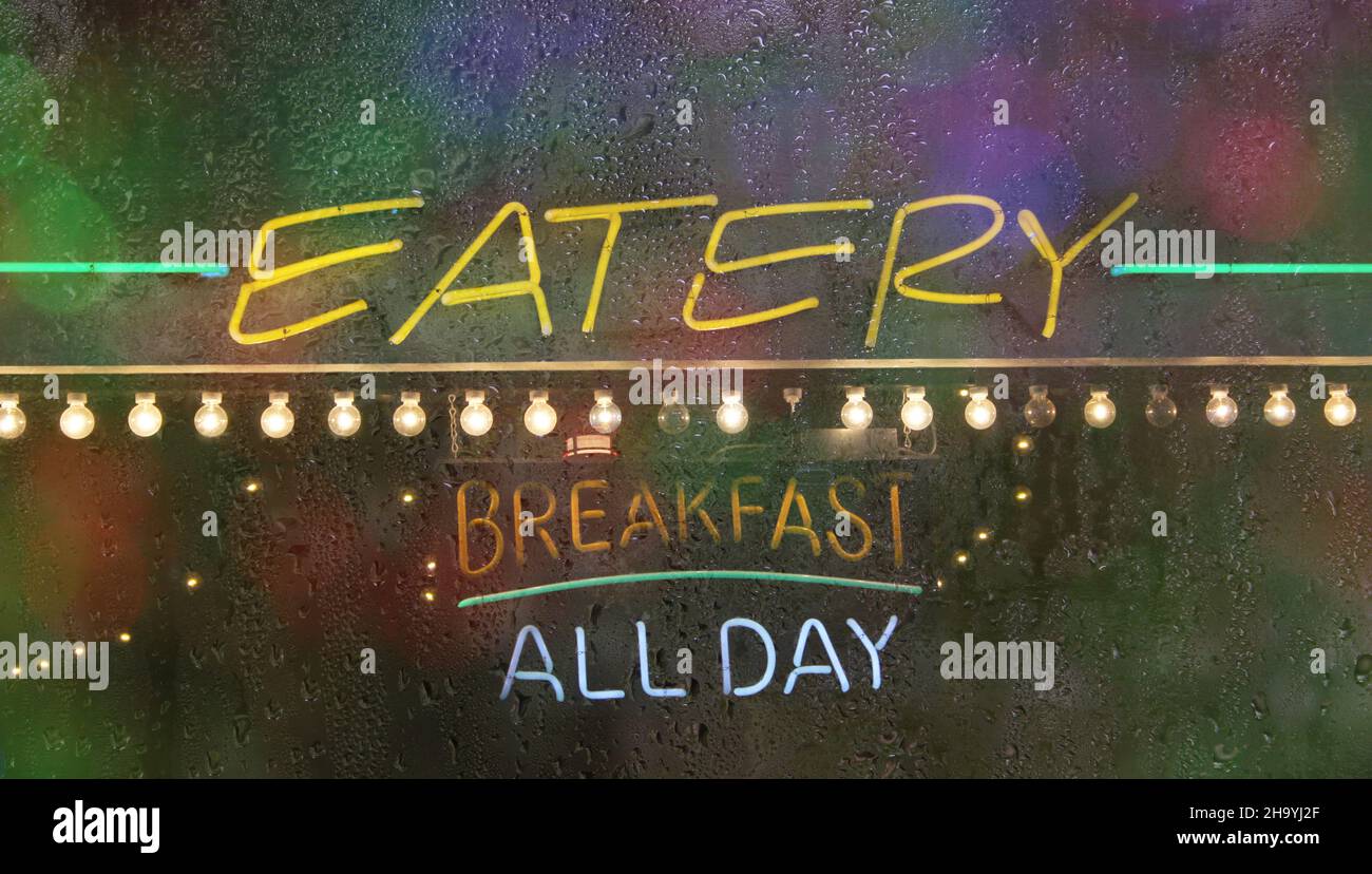 Neon Eatery and Breakfast All Day Sign Restaurant Sign Stock Photo - Alamy