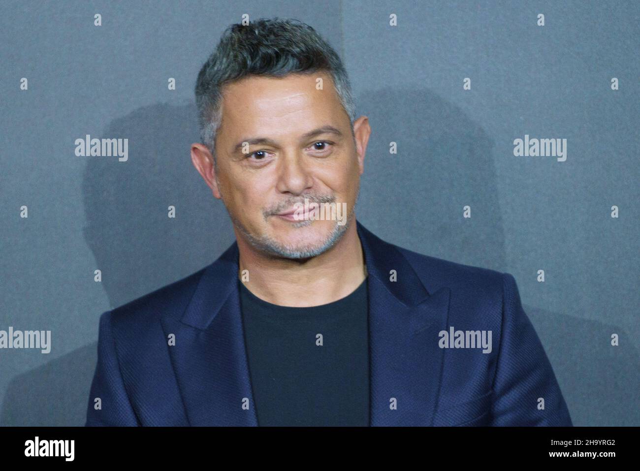 Madrid, Spain. 09th Dec, 2021. The singer Alejandro Sanz, poses during the presentation of his ...