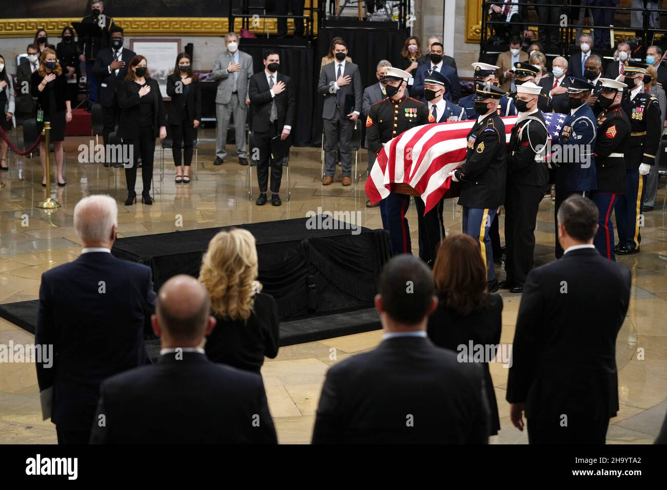 The casket of former Senator Bob Dole (R-KS) arrives to lie in state at ...