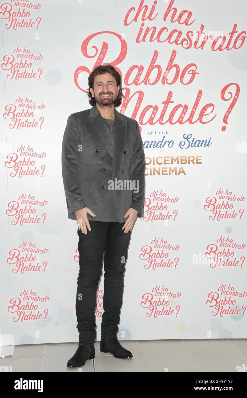 Alessandro Siani attends the photocall for the movie Chi ha incastrato ...