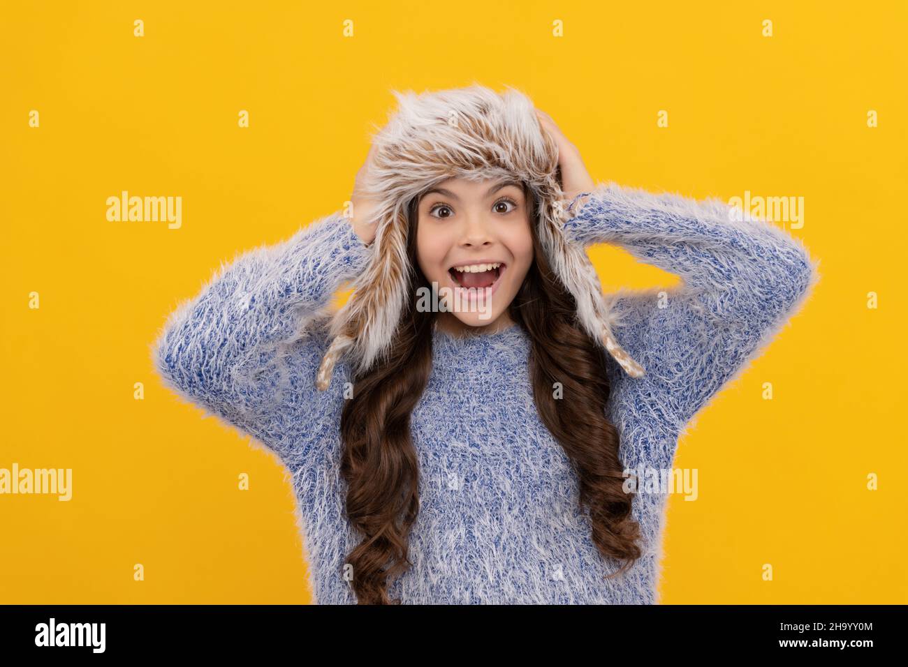 Knitwear model hi-res stock photography and images - Alamy