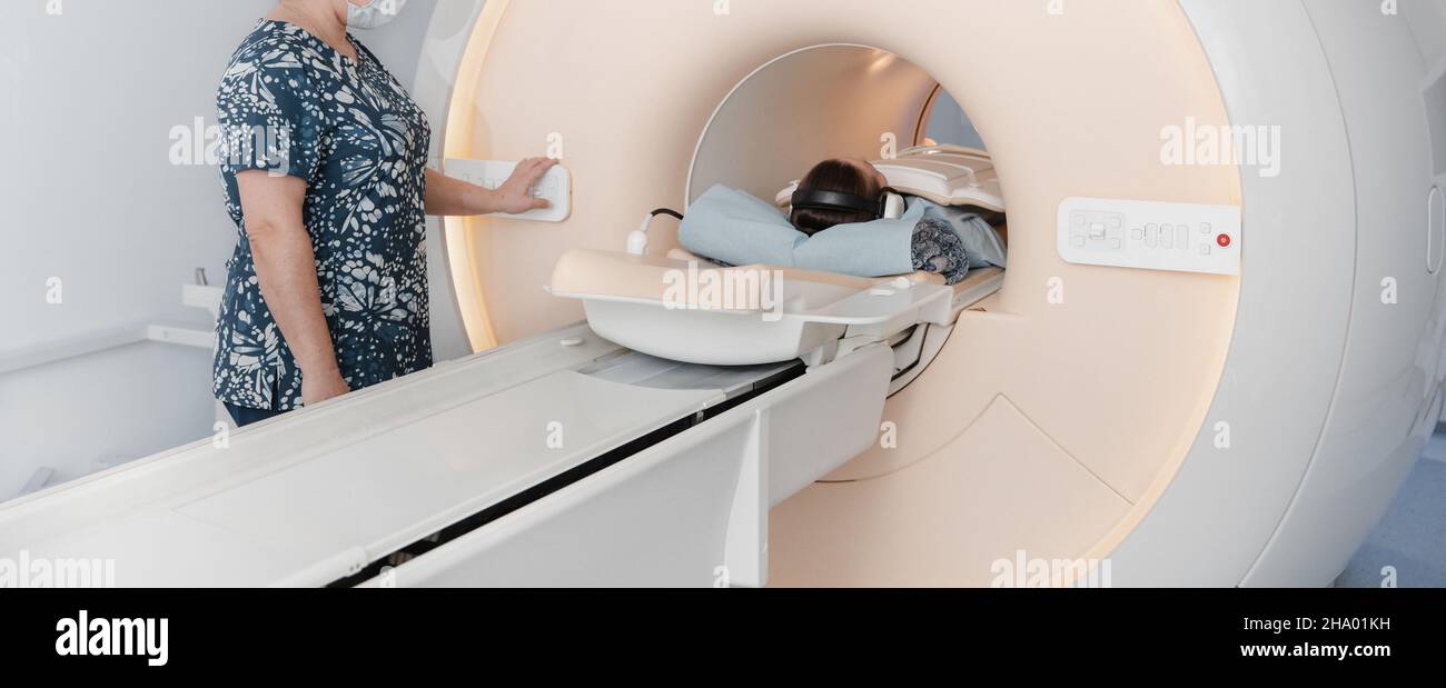 Radiography department hi-res stock photography and images - Alamy
