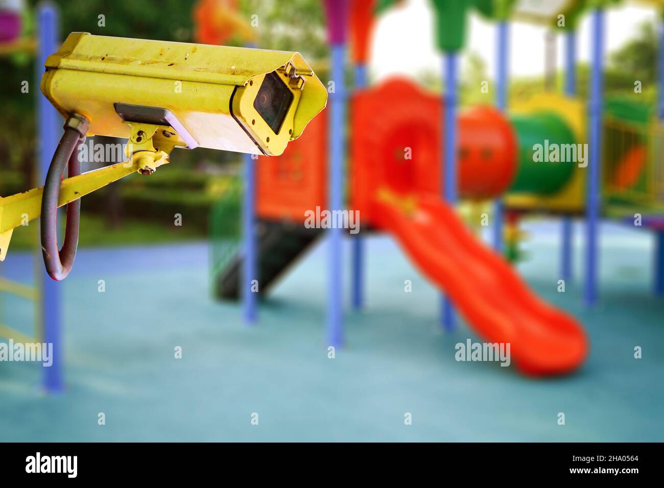 Cctv cameras school hi-res stock photography and images - Alamy