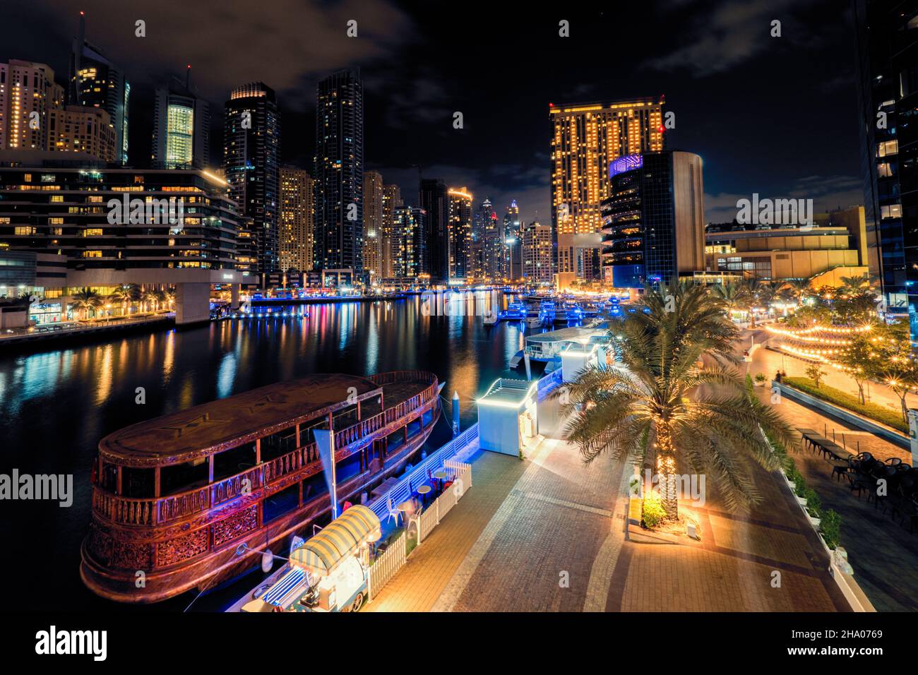 Scenic long exposure night view of the Dubai Marina with it's tall ...