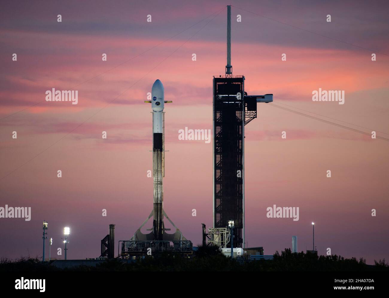 Imaging x ray polarimetry explorer hi-res stock photography and images ...