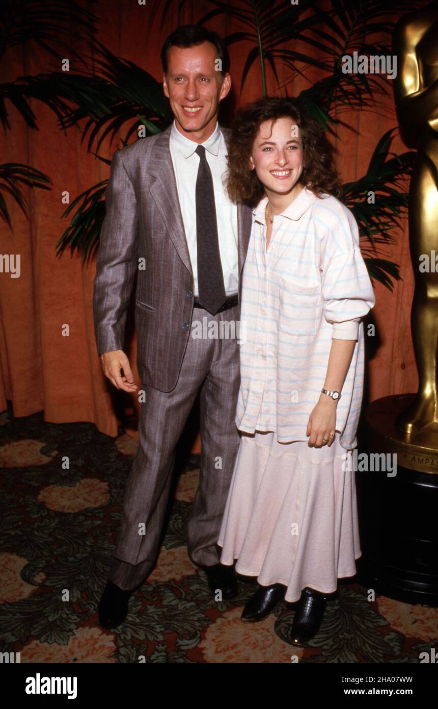 James Woods and Marlee Matlin at the 59th Academy Awards Nominees ...