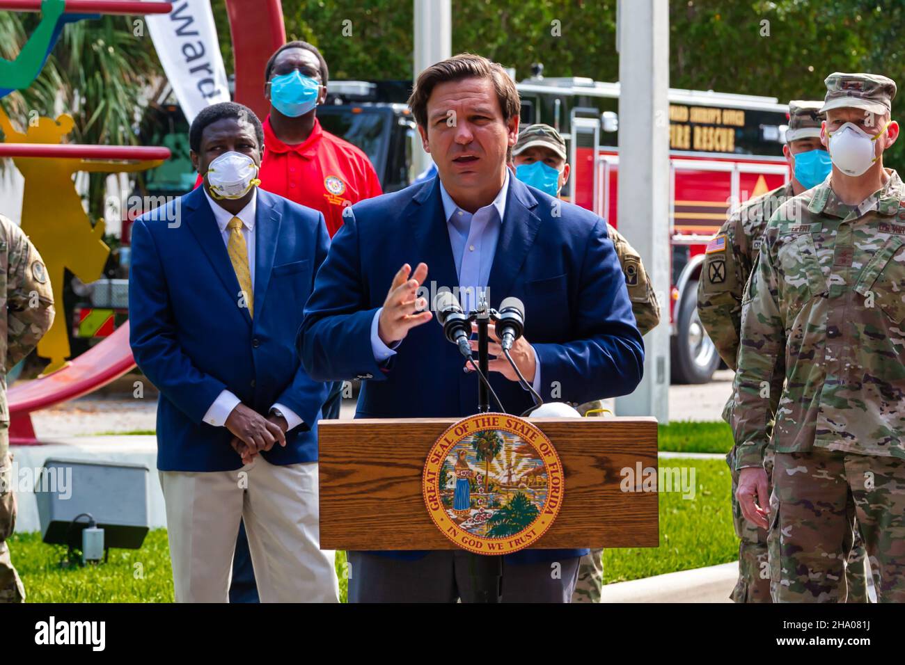 Governor of Florida Ron DeSantis in medical face mask during COVID-19 ...