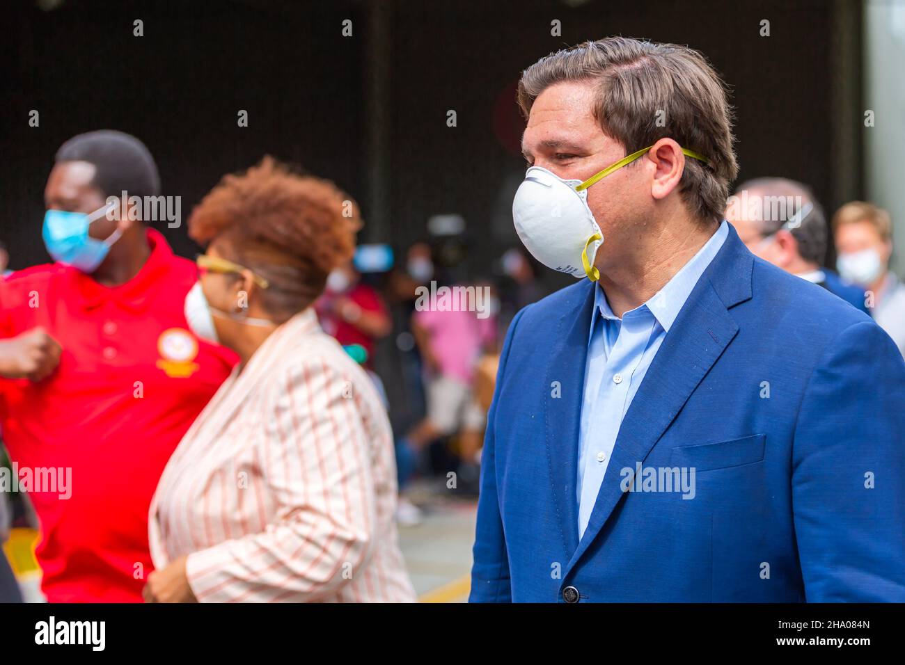 Governor of Florida Ron DeSantis in medical face mask during COVID-19 ...