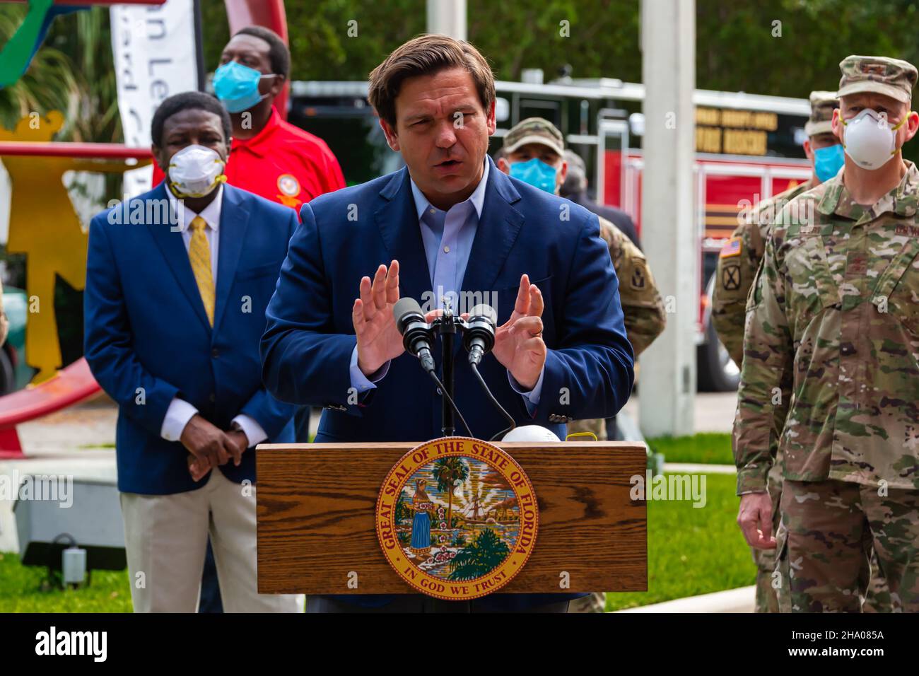 Governor of Florida Ron DeSantis in medical face mask during COVID-19 ...
