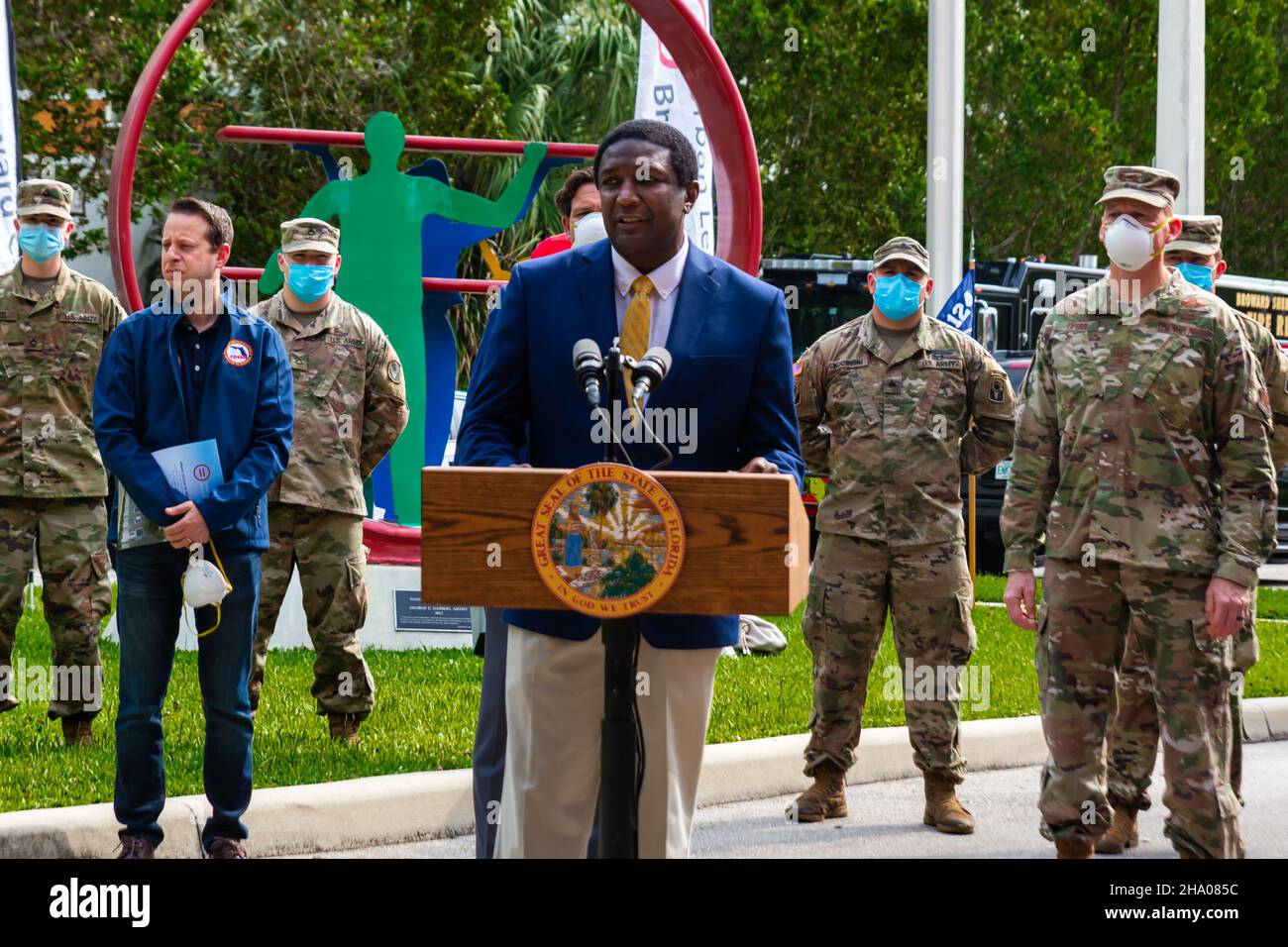 Governor of Florida Ron DeSantis in medical face mask during COVID-19 ...