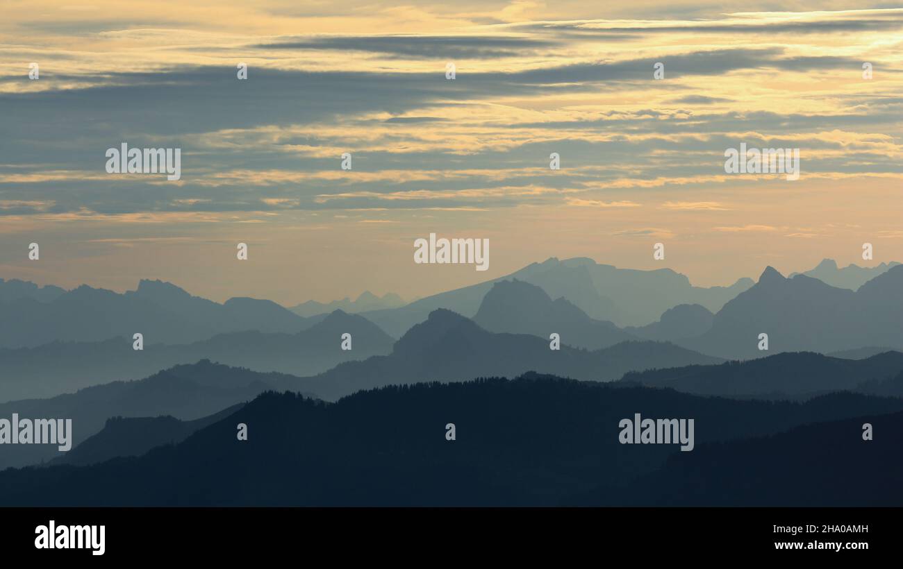 Grosser mythen mountain peaks hi-res stock photography and images - Alamy
