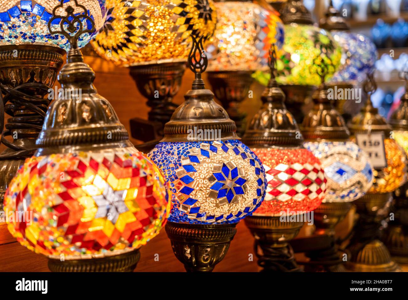 Turkish traditional lamps in Grand bazaar Istanbul Stock Photo - Alamy