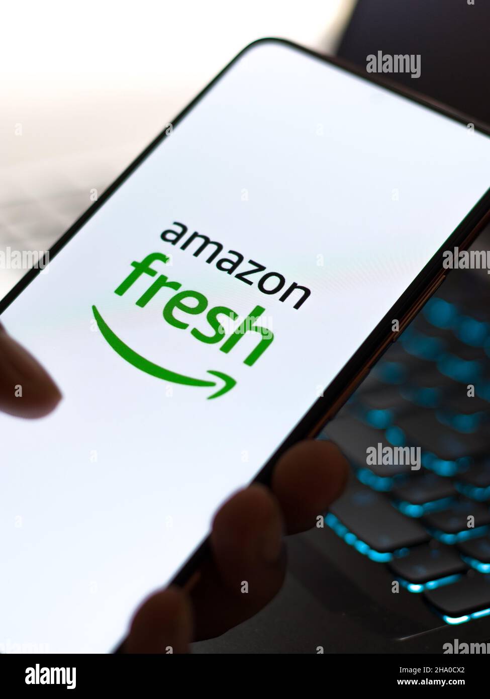 Amazon fresh logo hi-res stock photography and images - Alamy