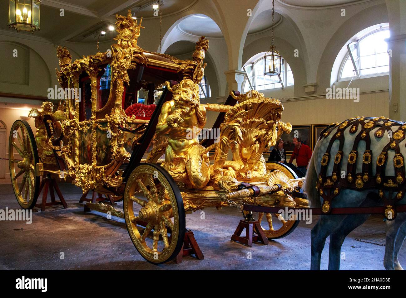 LONDON, GREAT BRITAIN - MAY 17, 2014: This is royal coronation coach in ...