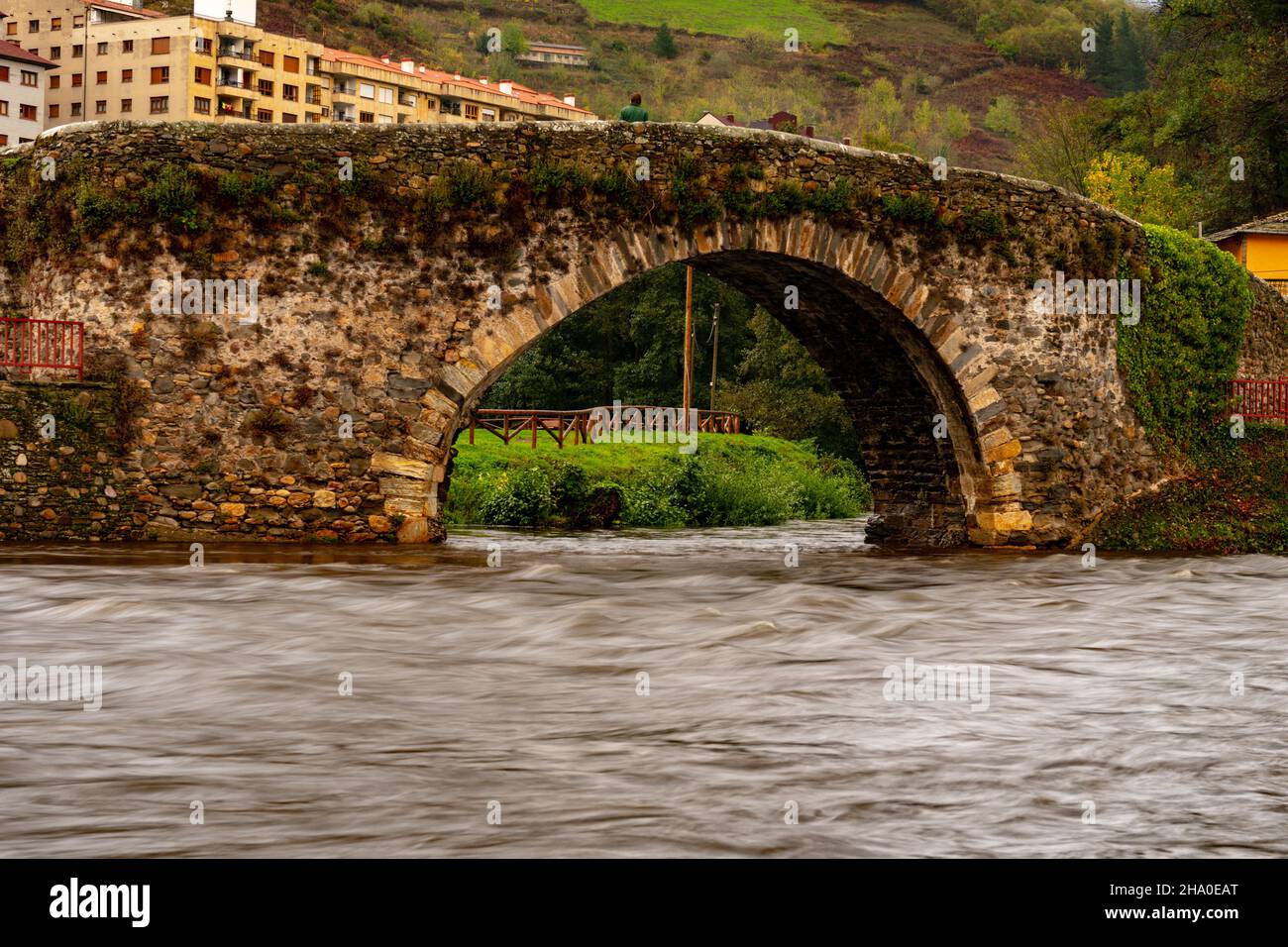 Roman bridge of Cangas de Narcea, Asturias Stock Photo - Alamy