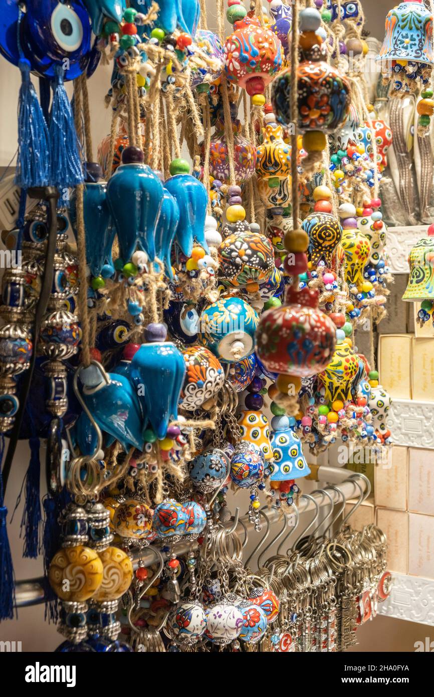 Turkish traditional spice bazaar in Istanbul Stock Photo - Alamy