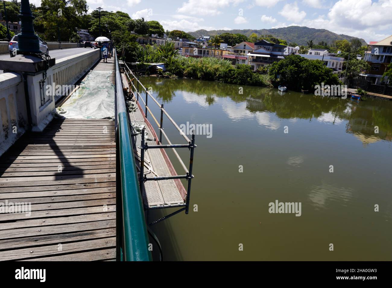 Rehabilitation works of Cavendish Bridge to kick off in May 2020 Stock ...