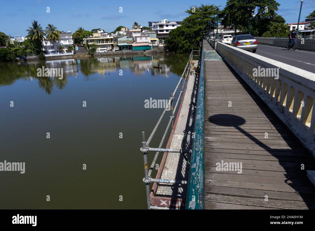 Rehabilitation works of Cavendish Bridge to kick off in May 2020 Stock ...