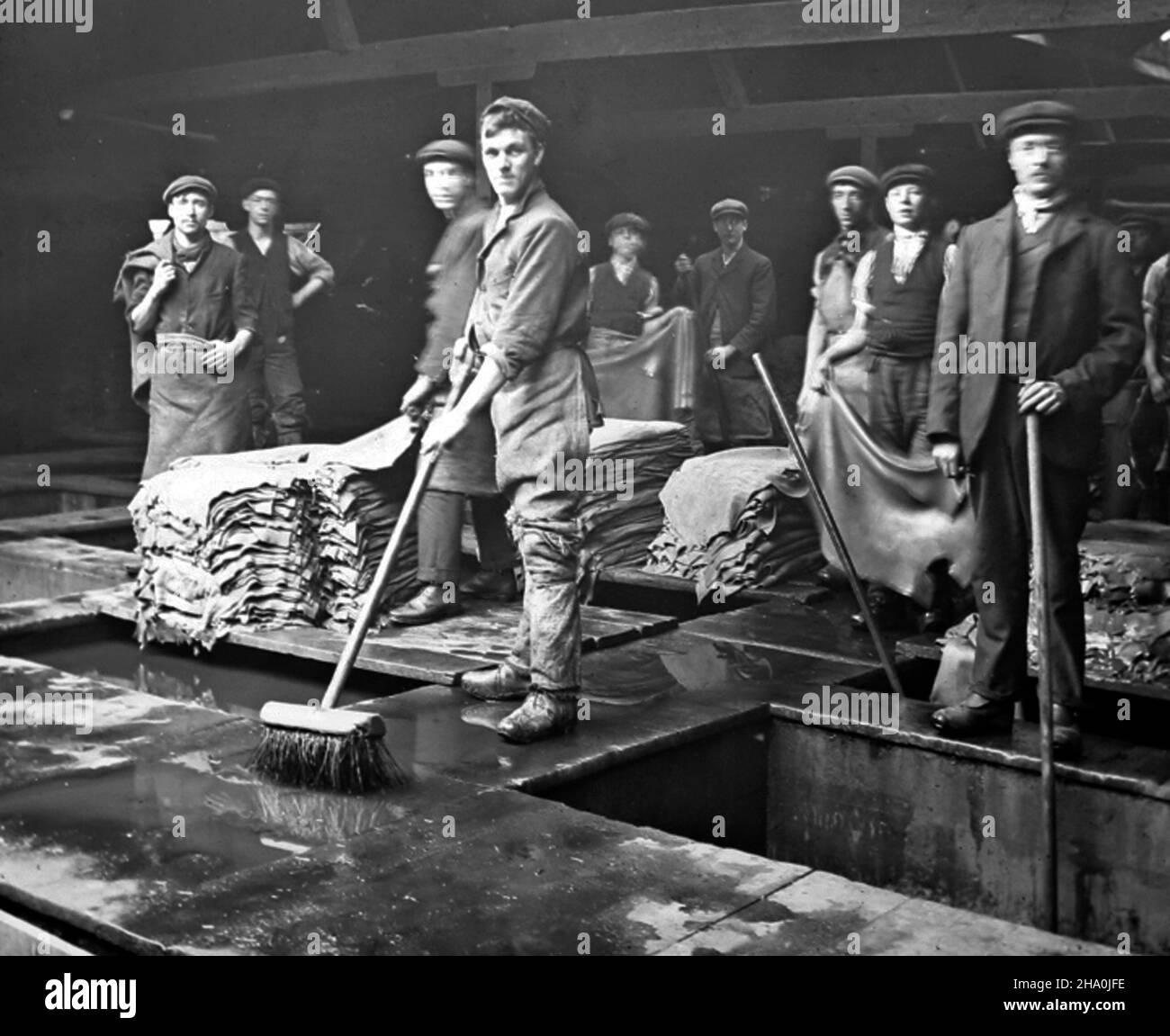 Victorian factory industry hi-res stock photography and images - Alamy