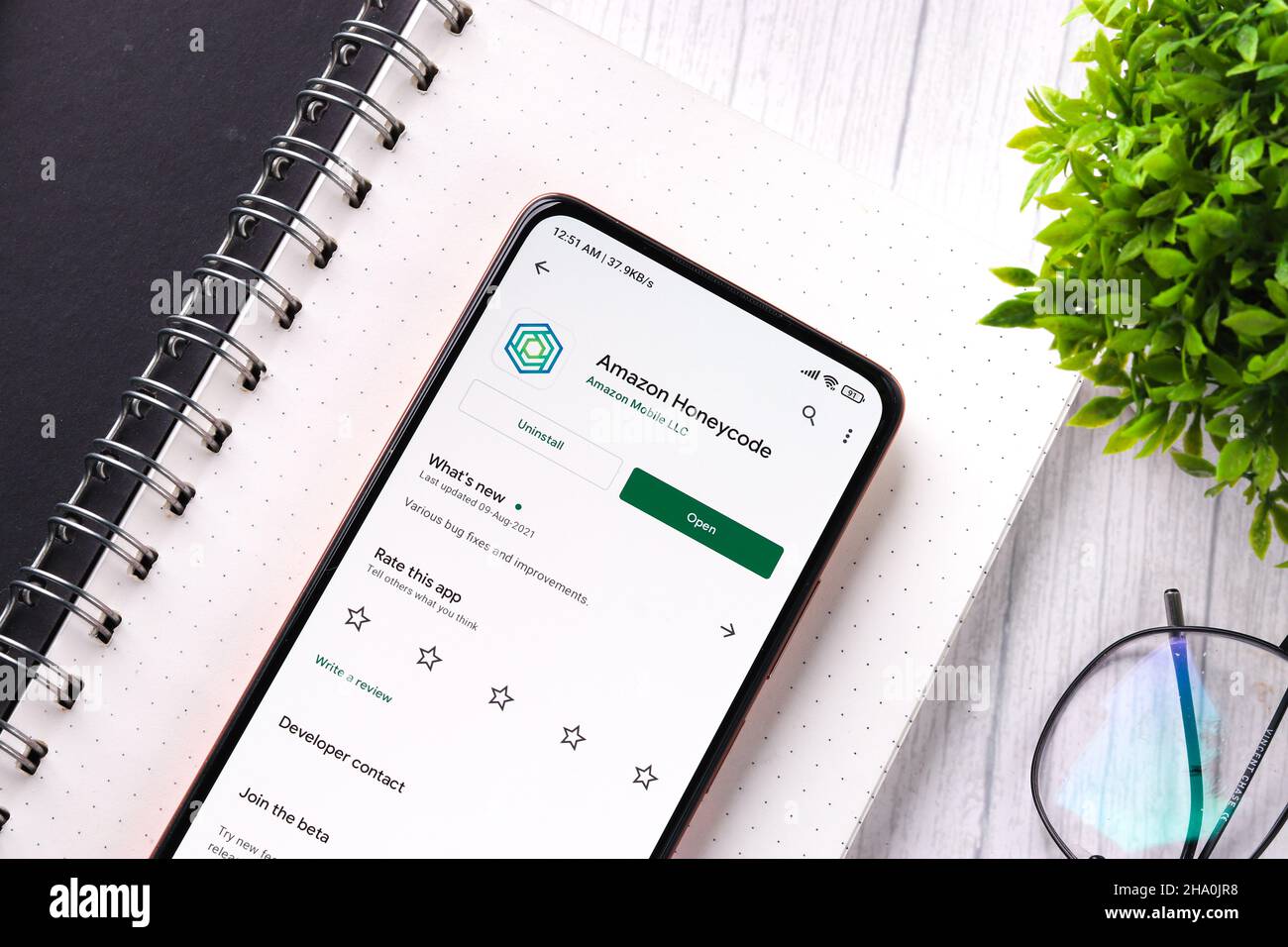 Amazon honeycode hi-res stock photography and images - Alamy