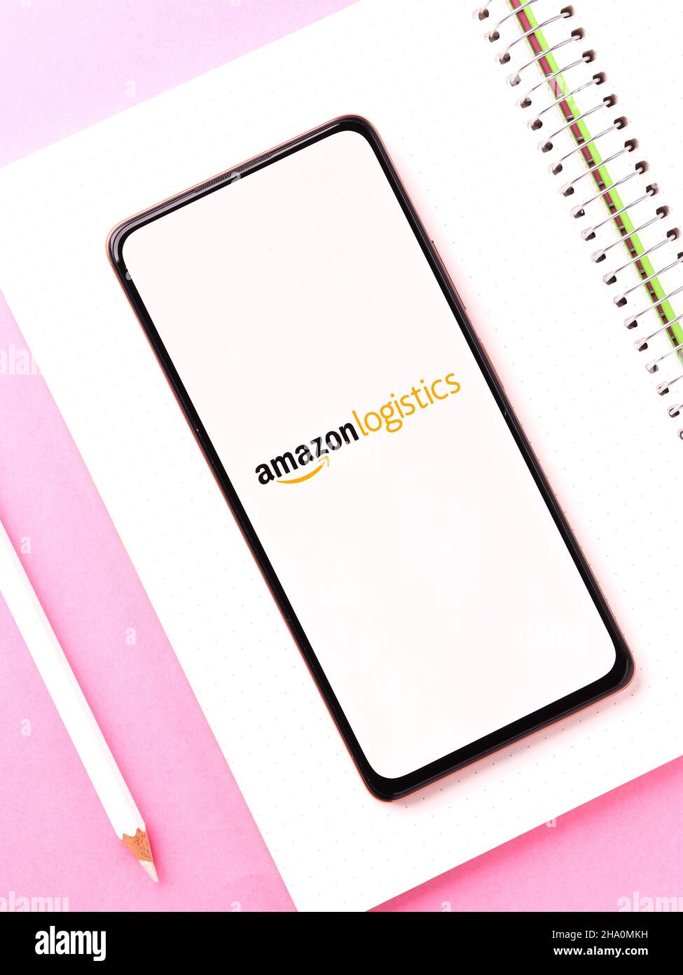 West Bangal, India - December 05, 2021 : Amazon Logistics logo on phone ...