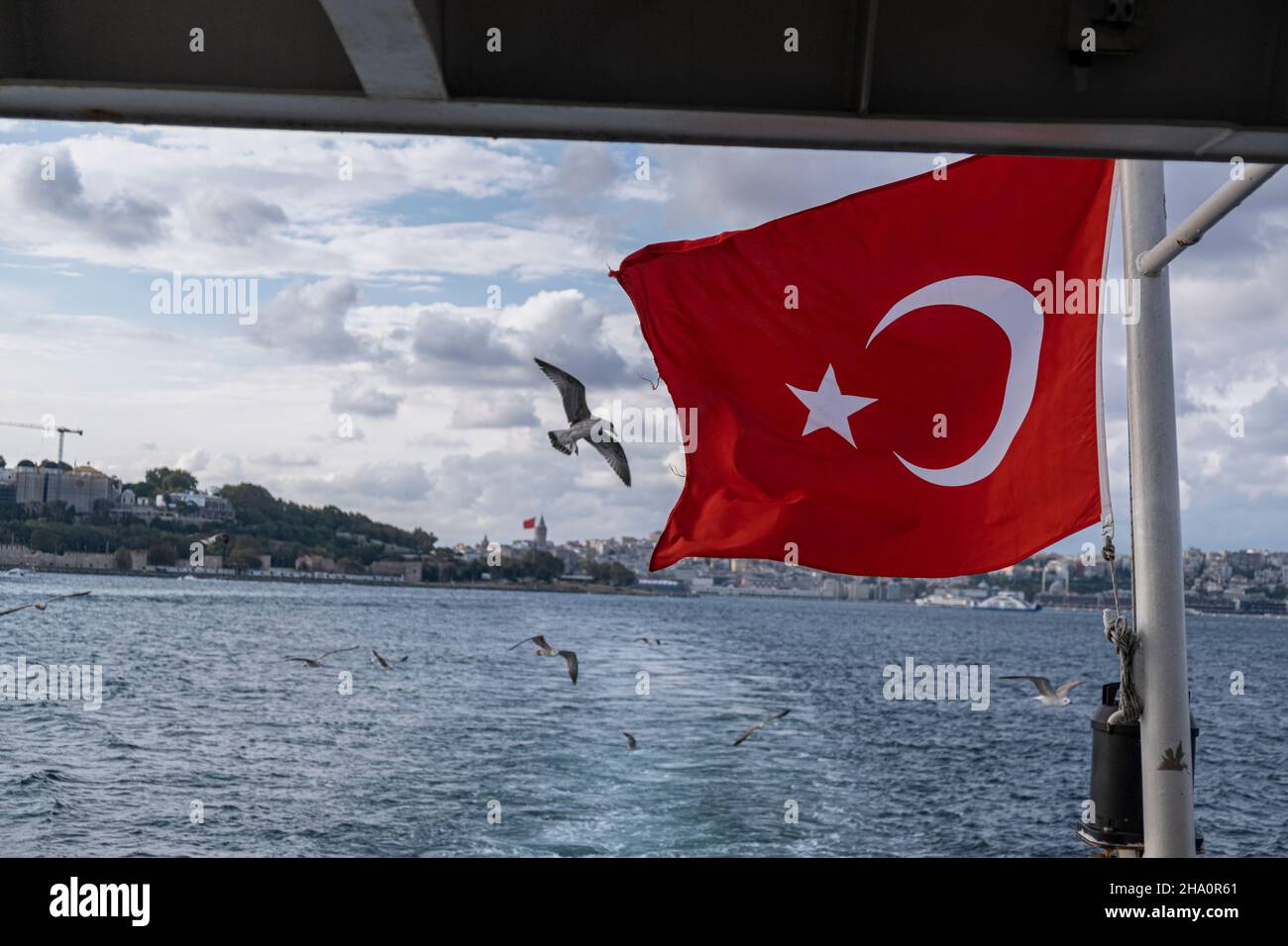 Istanbul flag hi-res stock photography and images - Alamy