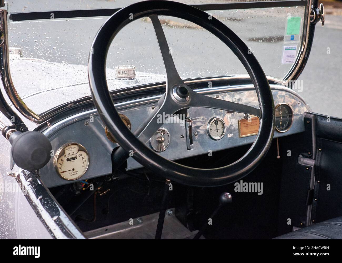 Glass cockpit display hi-res stock photography and images - Alamy
