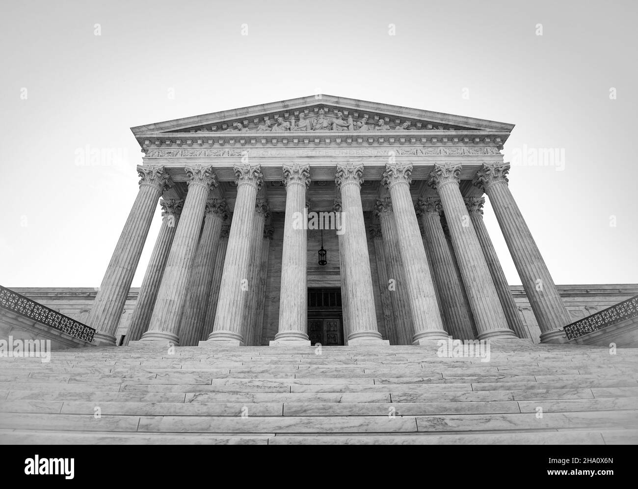 Supreme court washington usa Black and White Stock Photos & Images - Alamy