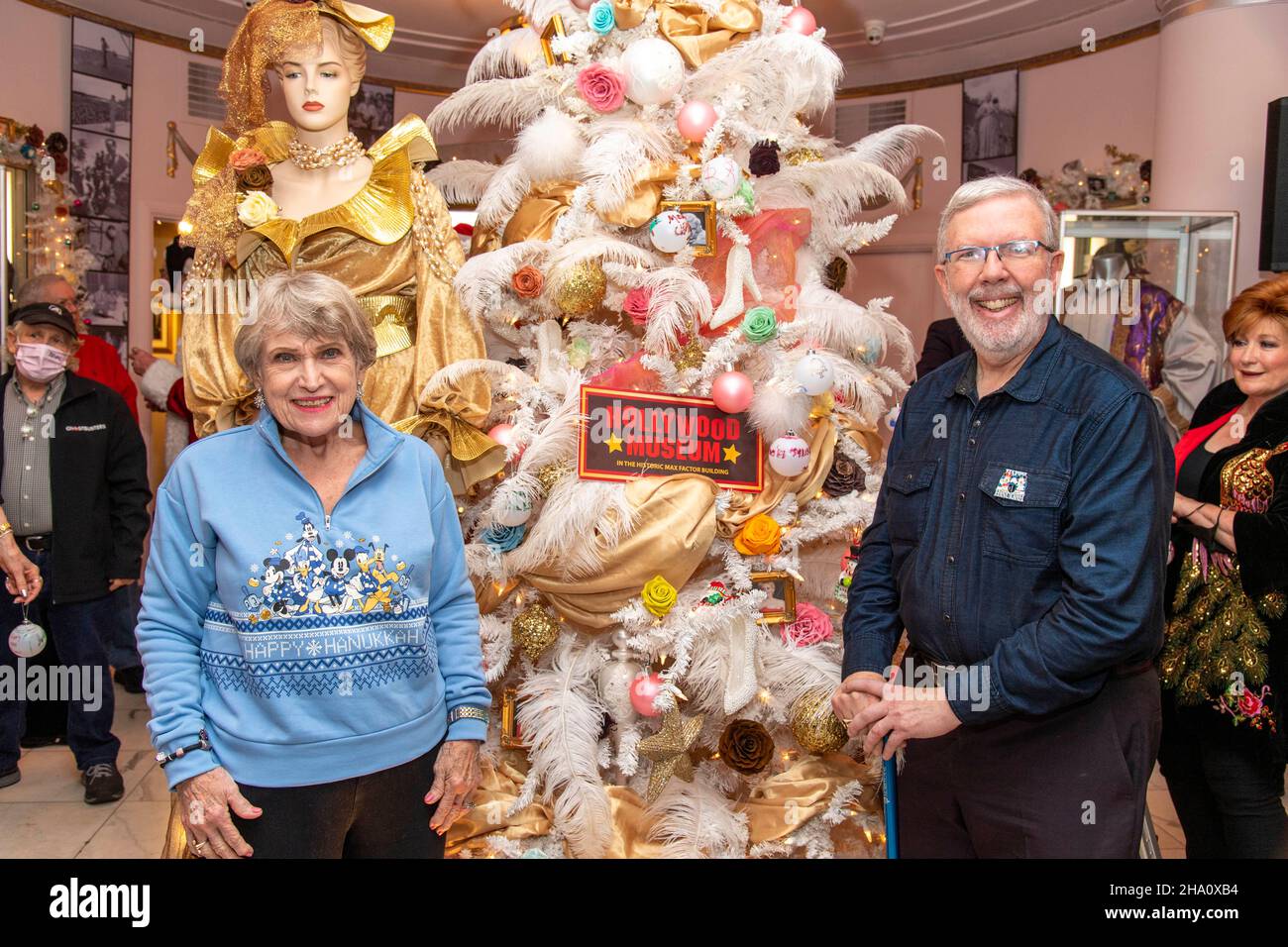 Los Angeles, USA. 08th Dec, 2021. Alice Tlusty Maltin, Leonard Maltin ...