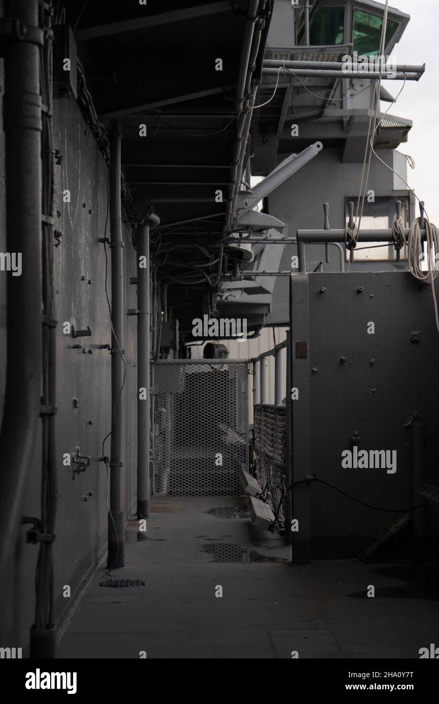 USS Intrepid Aircraft Carrier Stock Photo - Alamy