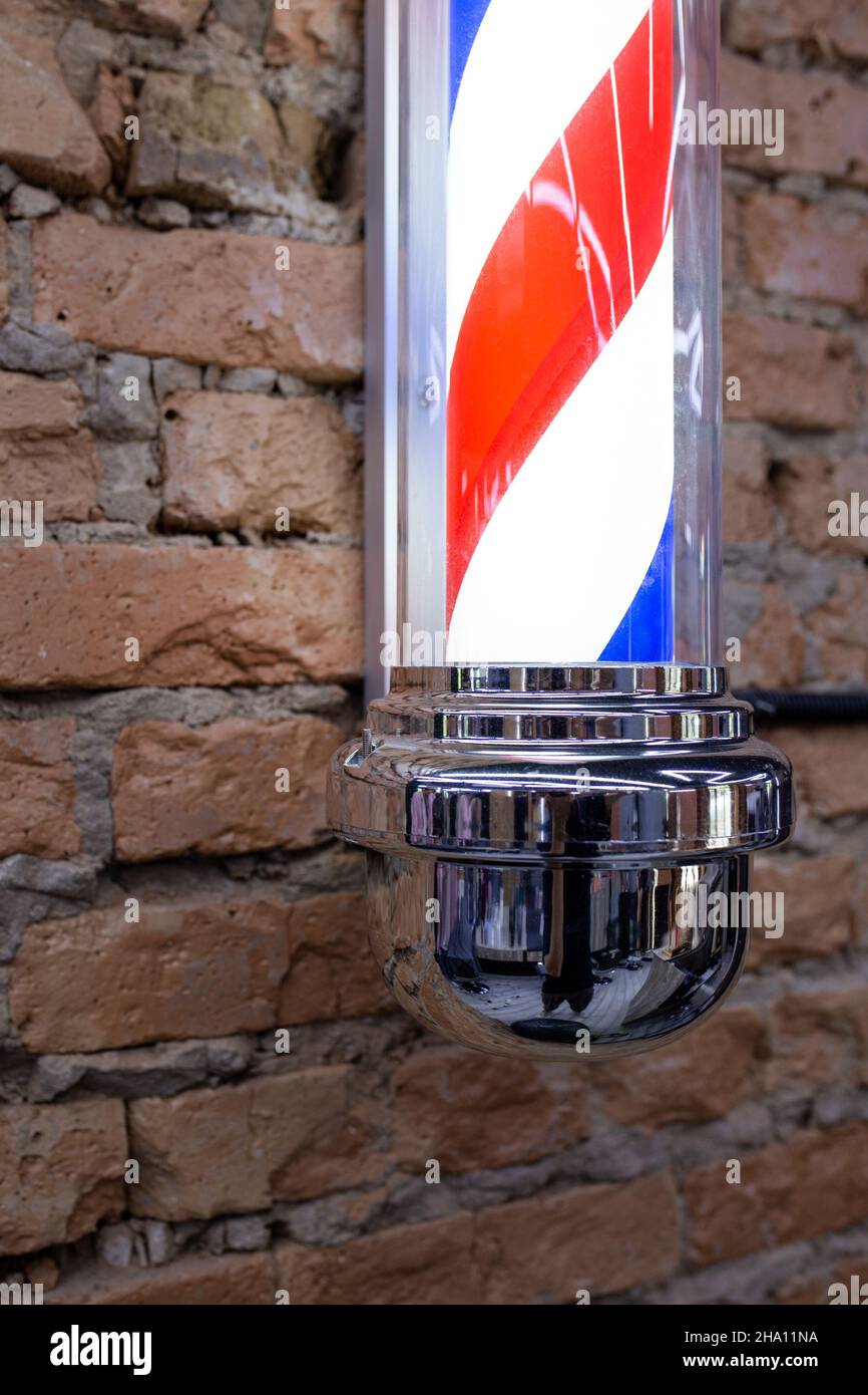 Barbers pole sign red hi-res stock photography and images - Alamy