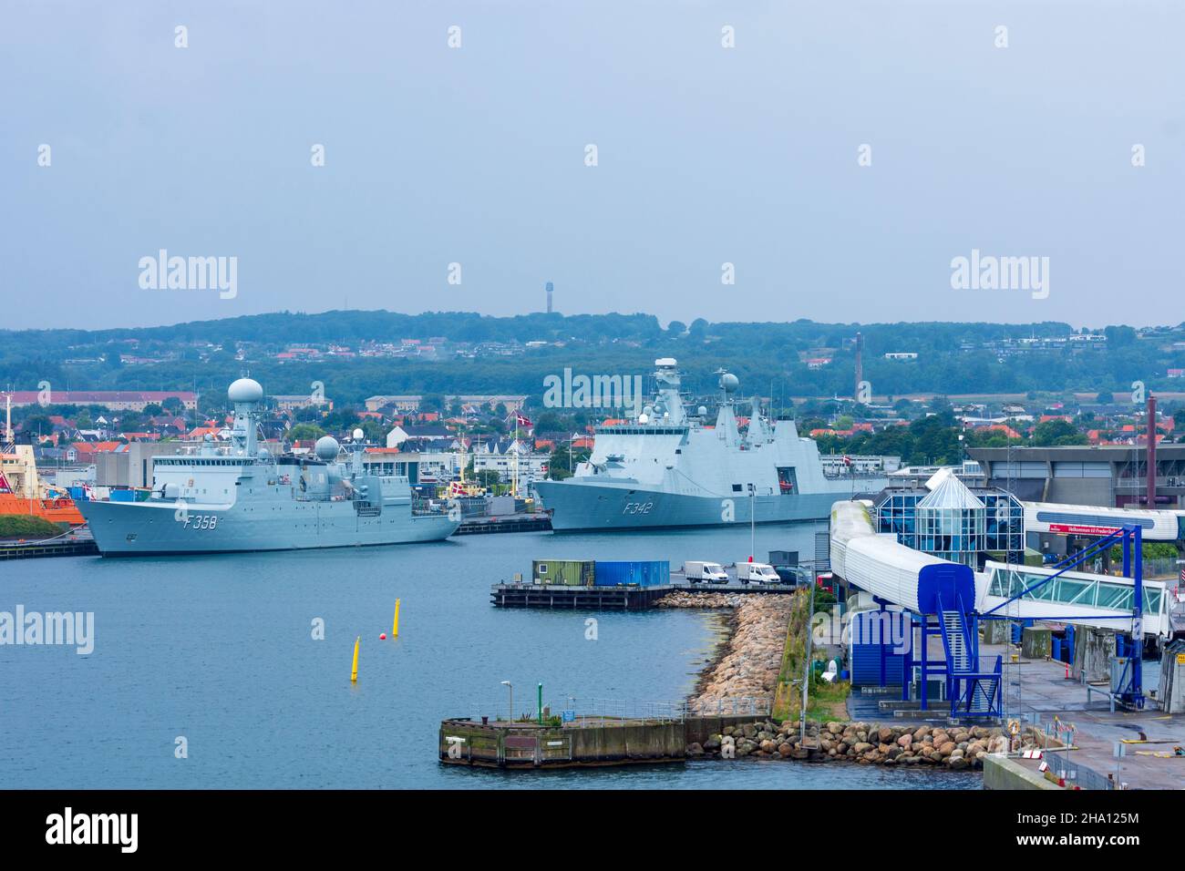 Danish navy ships hi-res stock photography and images - Alamy