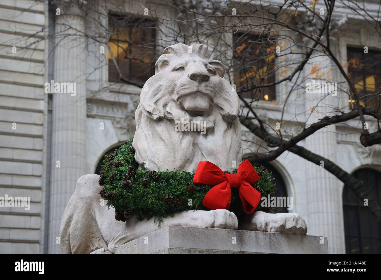 NEW YORK, NEW YORK/USA - DECEMBER 8, 2021: The statue of Fortitude the ...