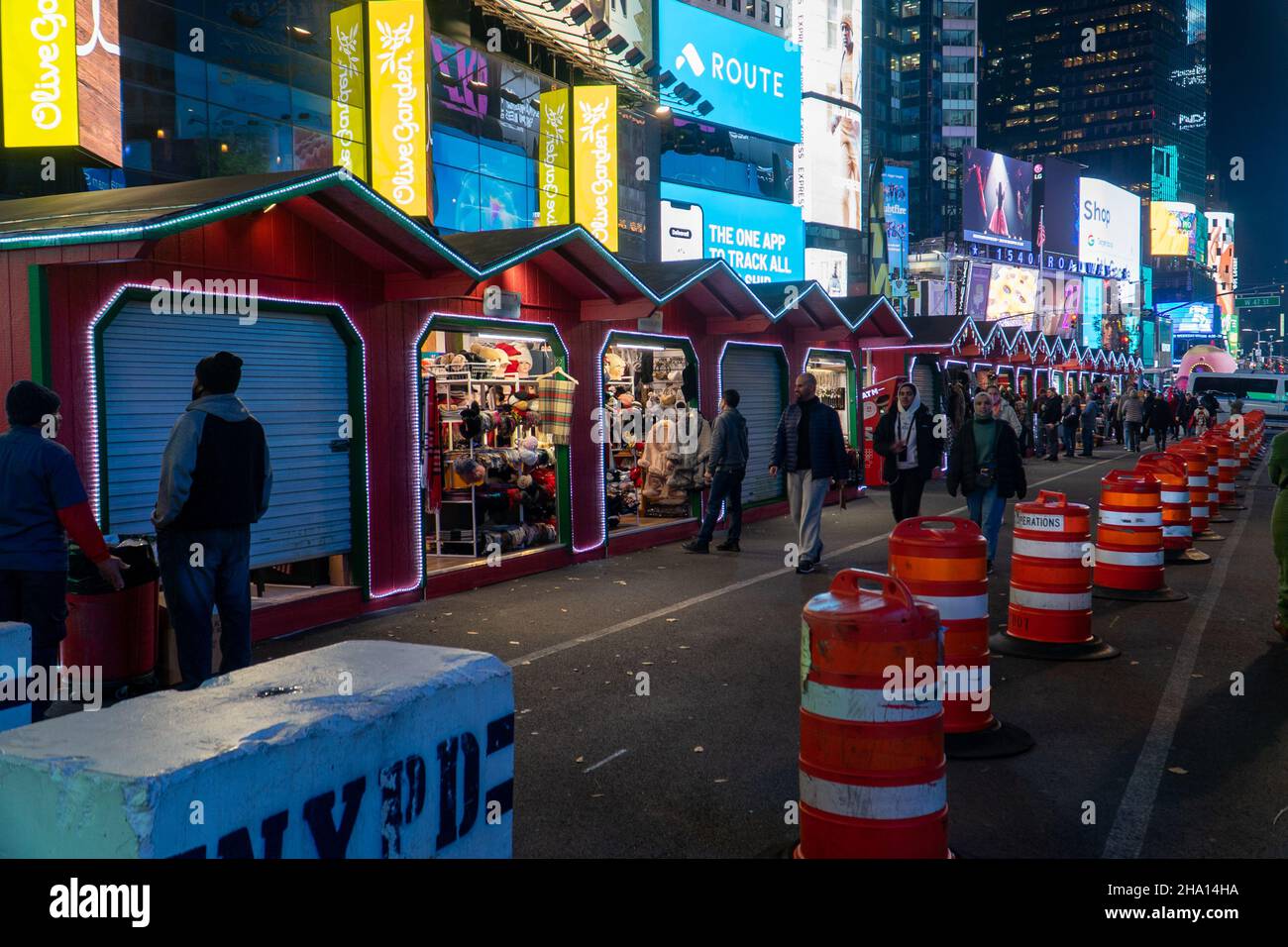 Christmas Market Times Square Stock Photo - Alamy